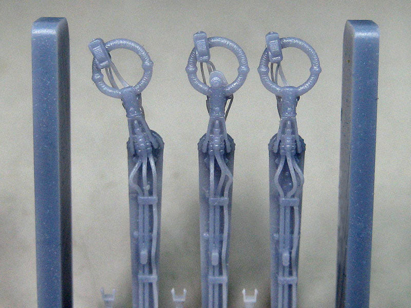 BR32504 Spitfire Late Style Control Column - 1/32 – Barracuda Studios