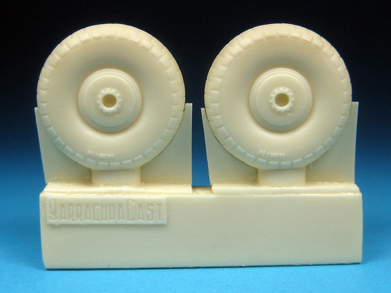 BR-72249 Beaufighter Late Wheels - Plain Tread - 1/72 – Barracuda Studios